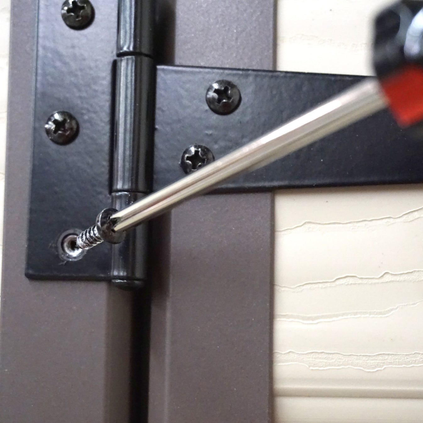 Master Magnetics Magnetizer/Demagnetizer for Small Tools